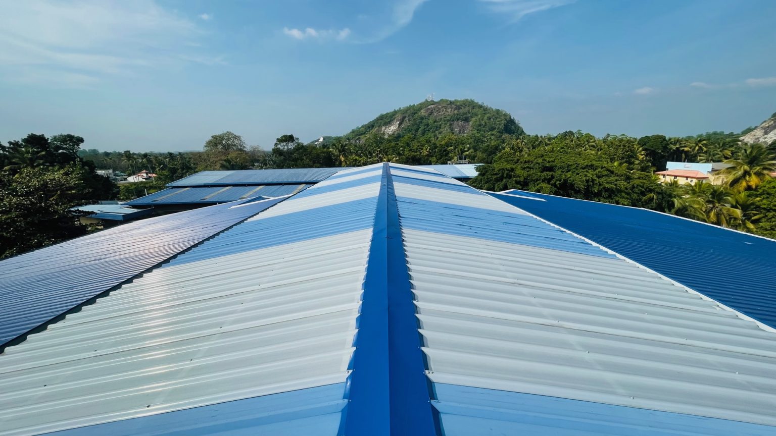 TRANSLUCENT & TRANSPARENT SHEETS | Roofing Sheets in Sri Lanka